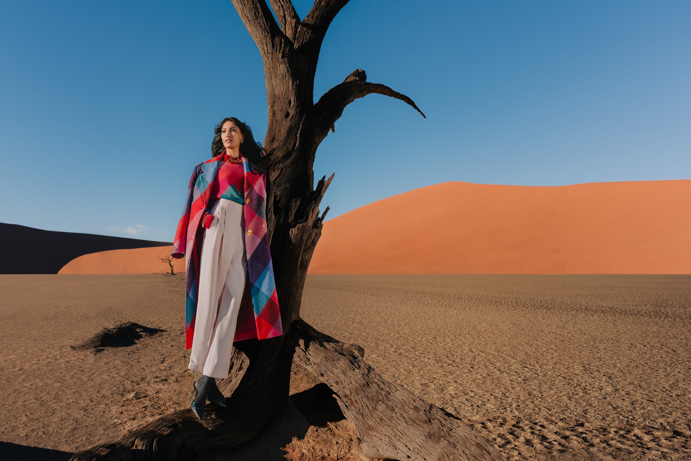 ESCADA MAINLINE INTRODUCES THE NEW FALL / WINTER 2024 CAMPAIGN